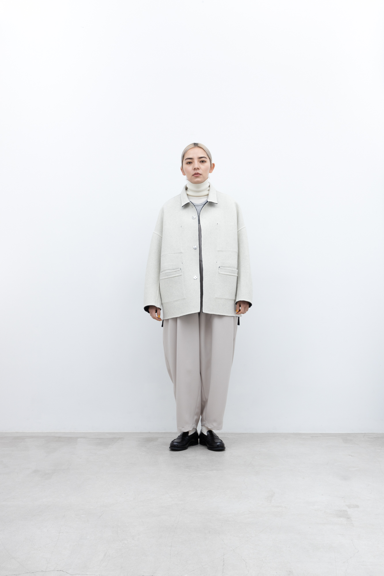 No. 015 | 2022 AW womens / Model H=164cm | Look | NO CONTROL AIR